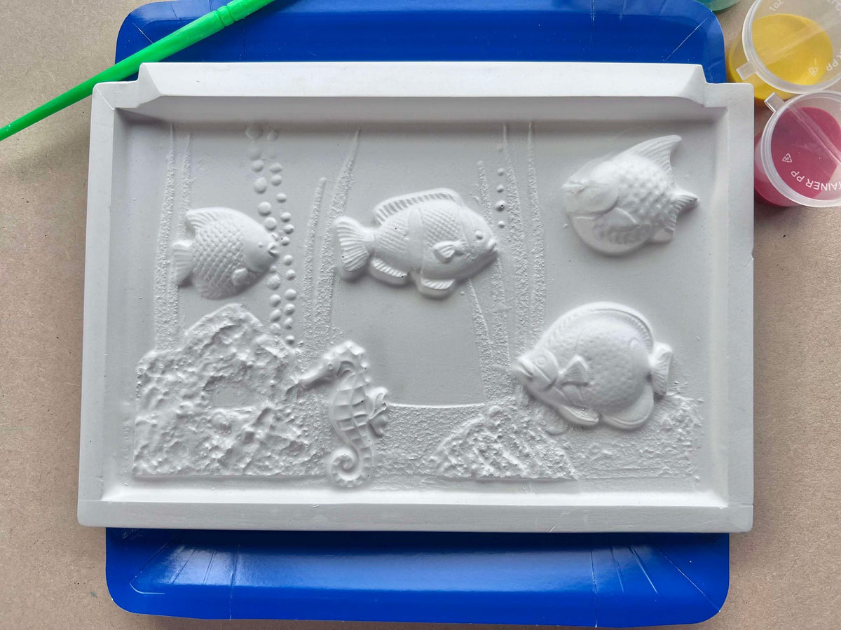 Fish Aquarium Plaster Painting Pack – Squiggle and Play Crayons